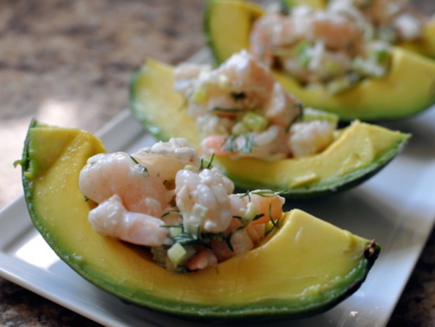 Shrimp-filled avocados - Chef Pepín